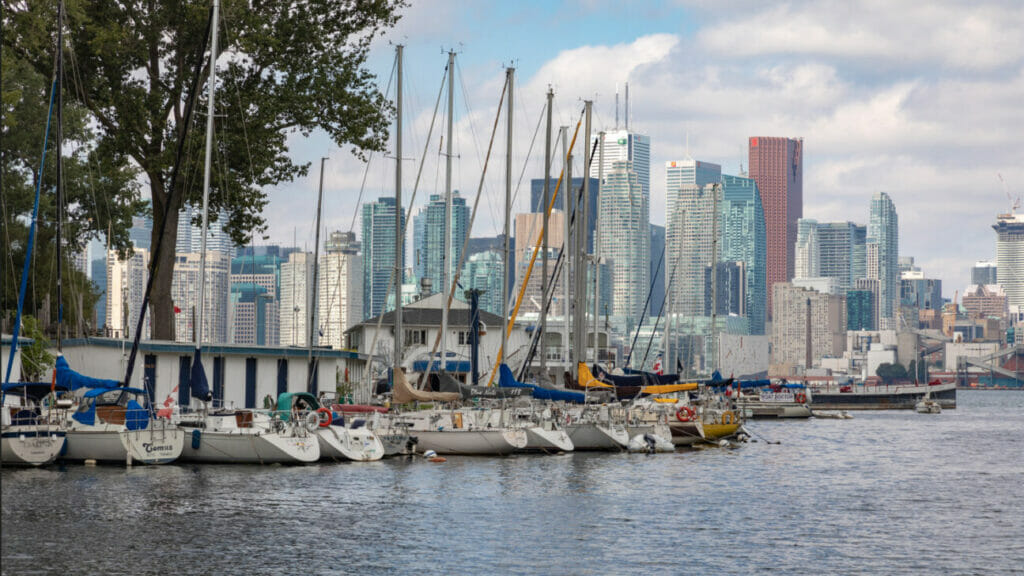 Discover Toronto's Luxury Scene: Your Ultimate Guide - The Status Life